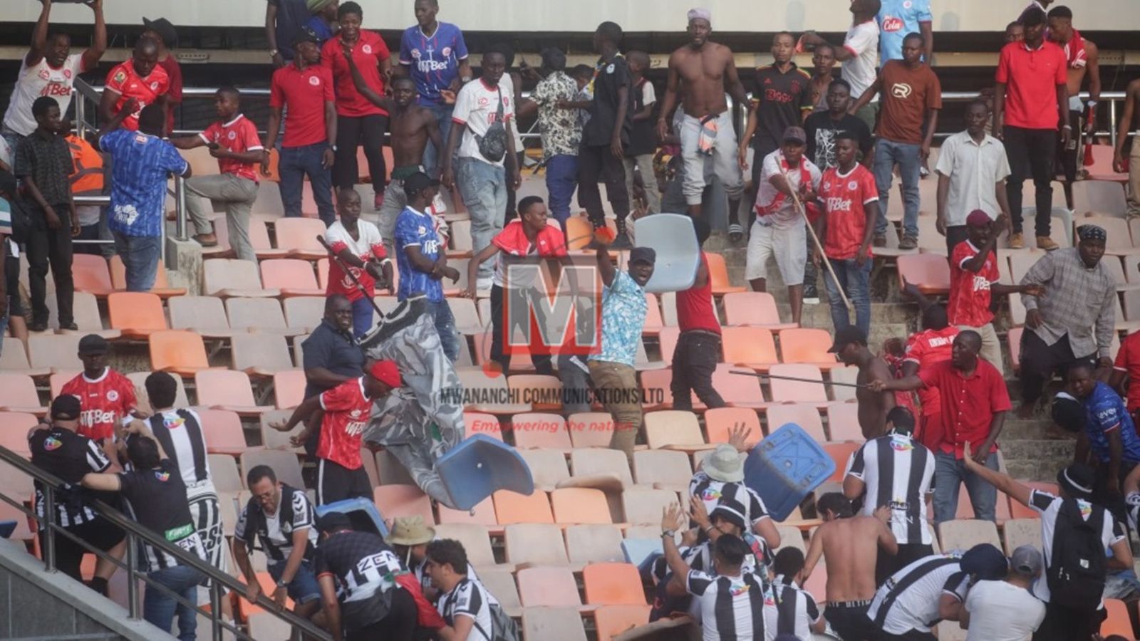 Matukio kwa picha baada ya mechi ya Simba, CS Sfaxien | Mwanaspoti