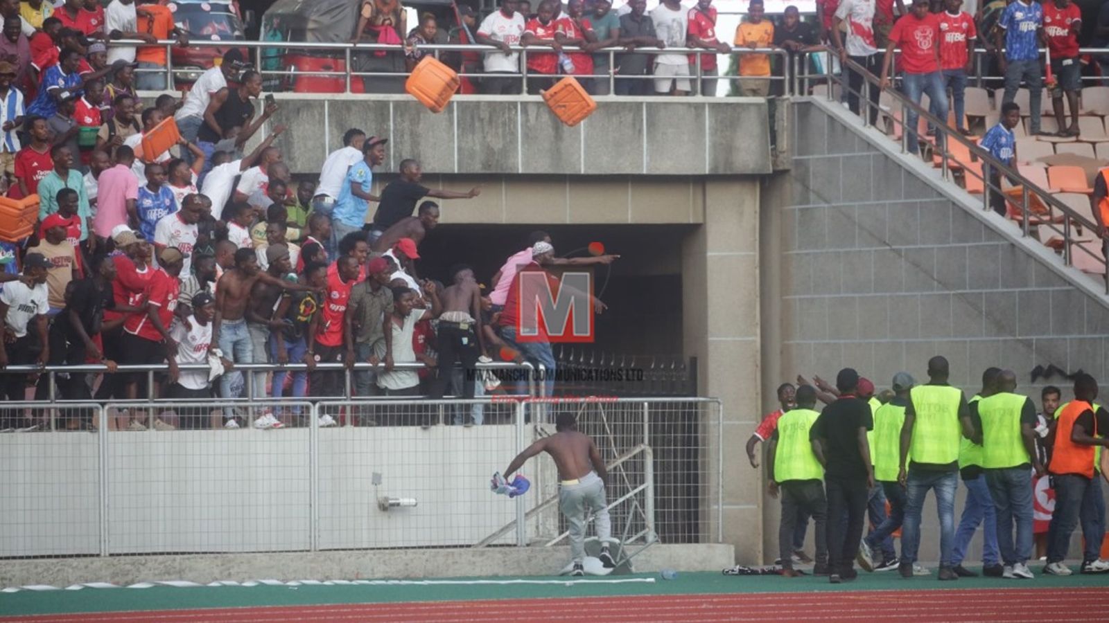 Matukio kwa picha baada ya mechi ya Simba, CS Sfaxien | Mwanaspoti