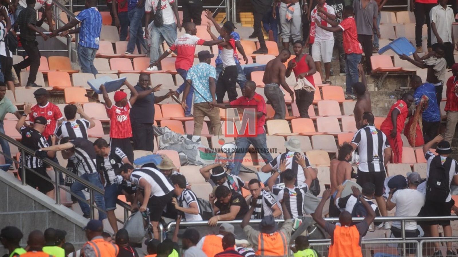 Matukio kwa picha baada ya mechi ya Simba, CS Sfaxien | Mwanaspoti