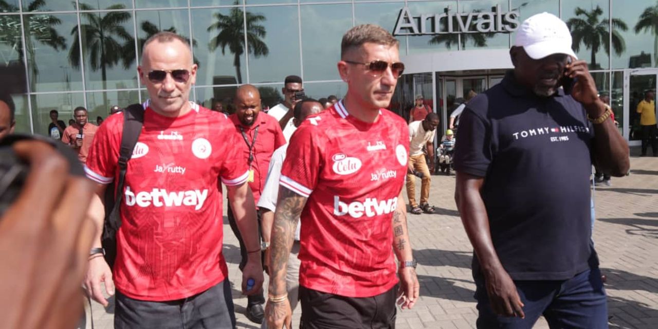 Pantev aahidi soka safi, Simba yazungumzia ishu yake ya leseni | Mwanaspoti