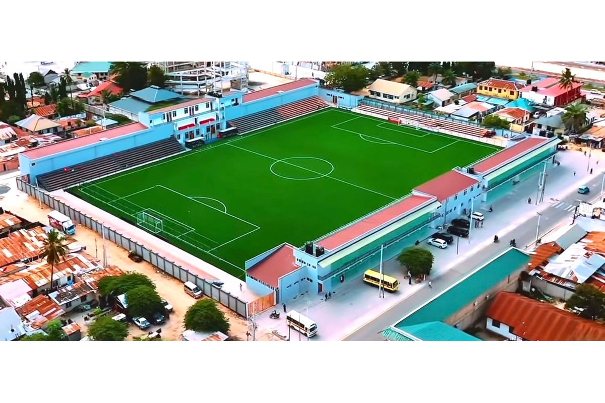 TFF yaufungia Uwanja wa KMC kwa kukosa vigezo vya kikanuni | Mwanaspoti