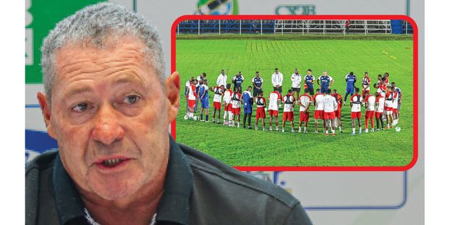 Kocha Barker aachiwa wawili kuamua Simba | Mwanaspoti